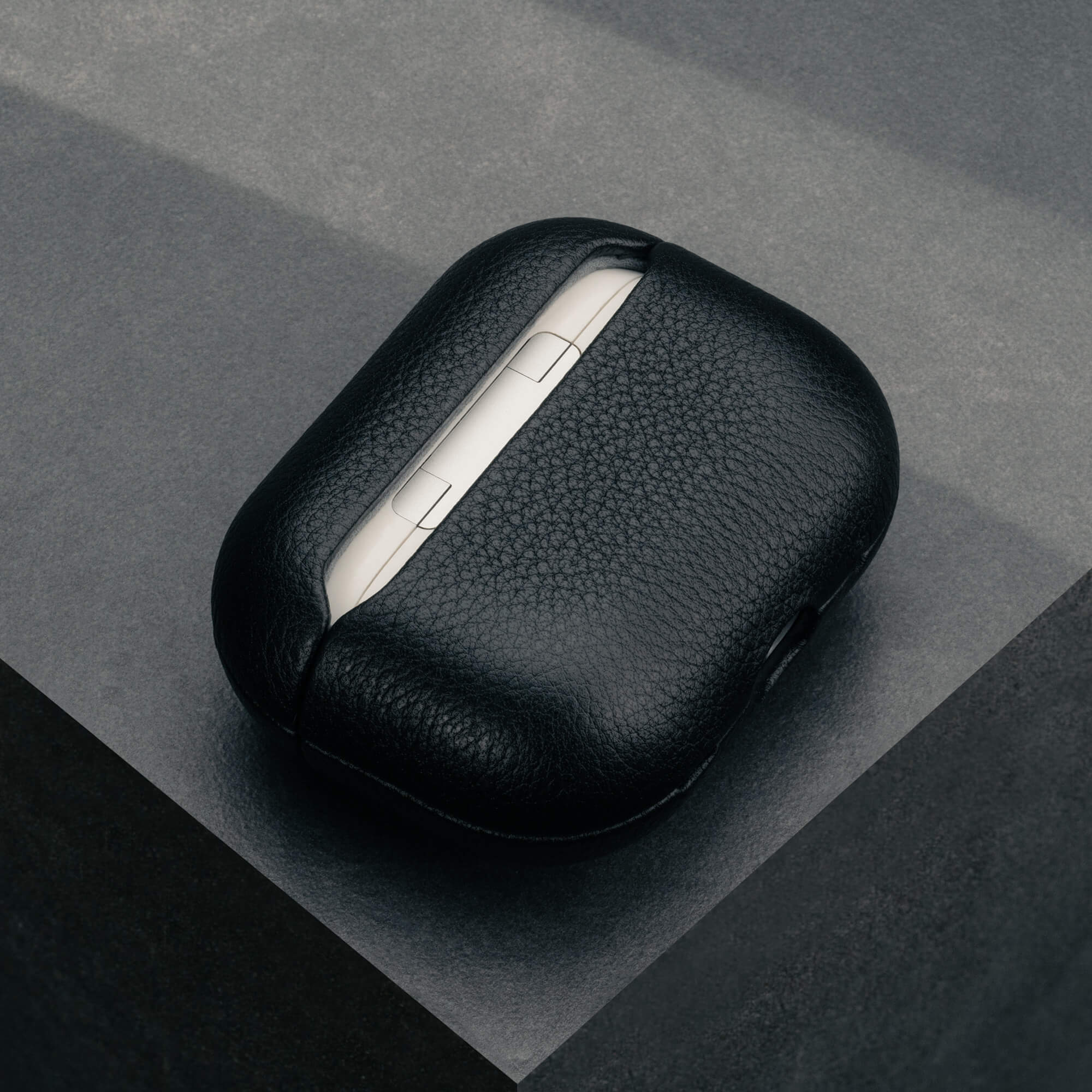 Leather AirPods Pro Case (2nd & 1st Gen) - TORRO