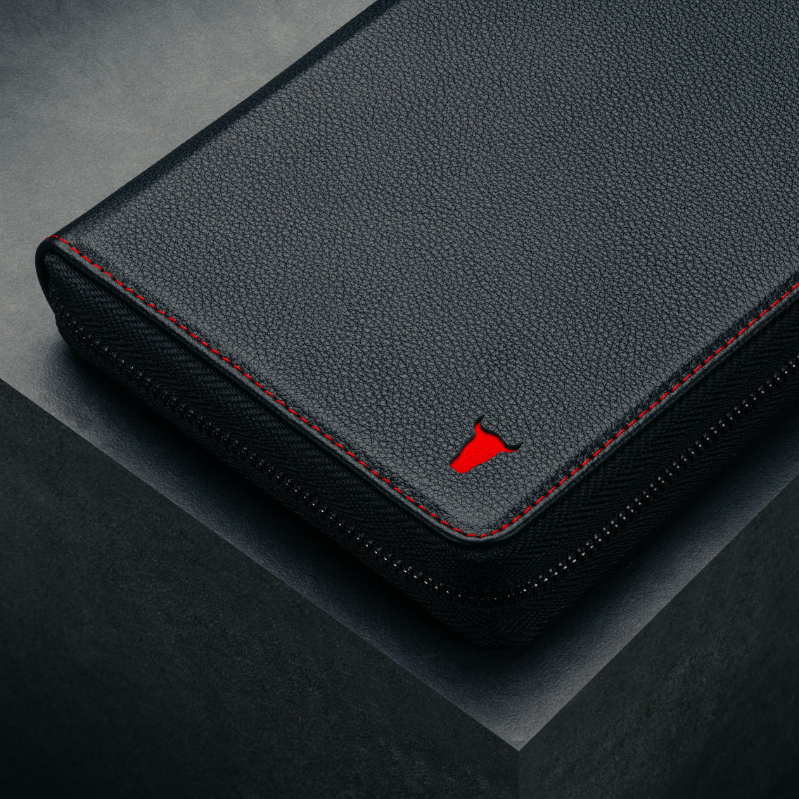 Family Travel Wallet (Holds 4 Passports, Cards & Travel Documents) – TORRO
