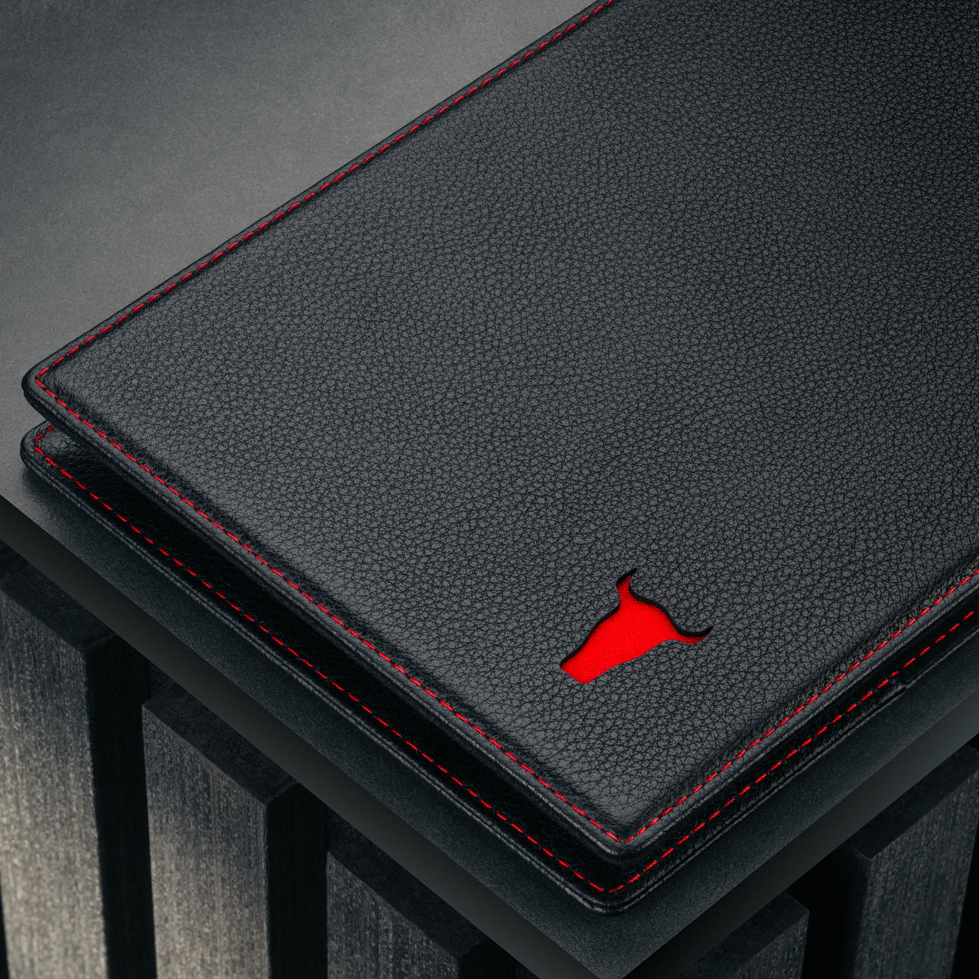 Leather Golf Scorecard & Yardage Book Wallet (PRO Edition) - TORRO
