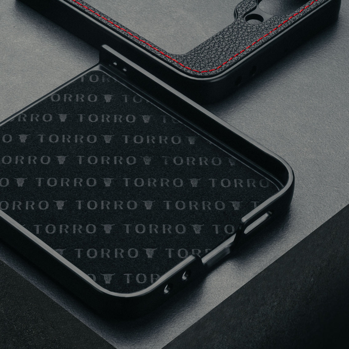 Galaxy Z Flip6 / Z Flip7 FE Leather Case – TORRO