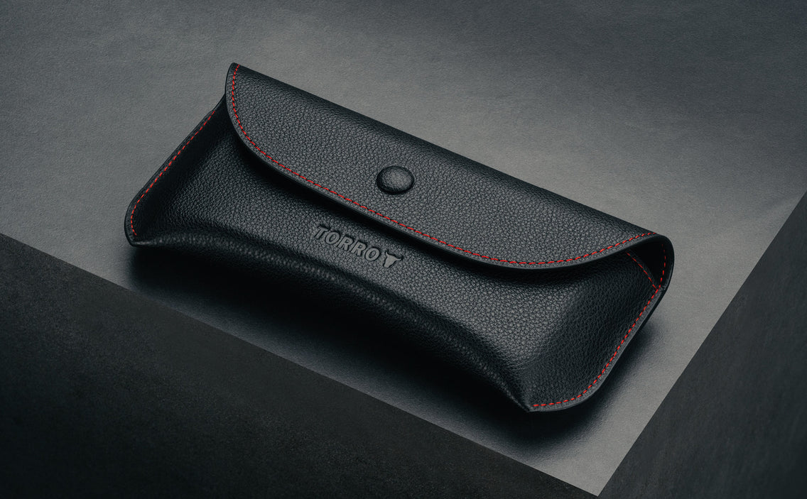 Leather Sunglasses Case (with integrated nose bridge) | TORRO