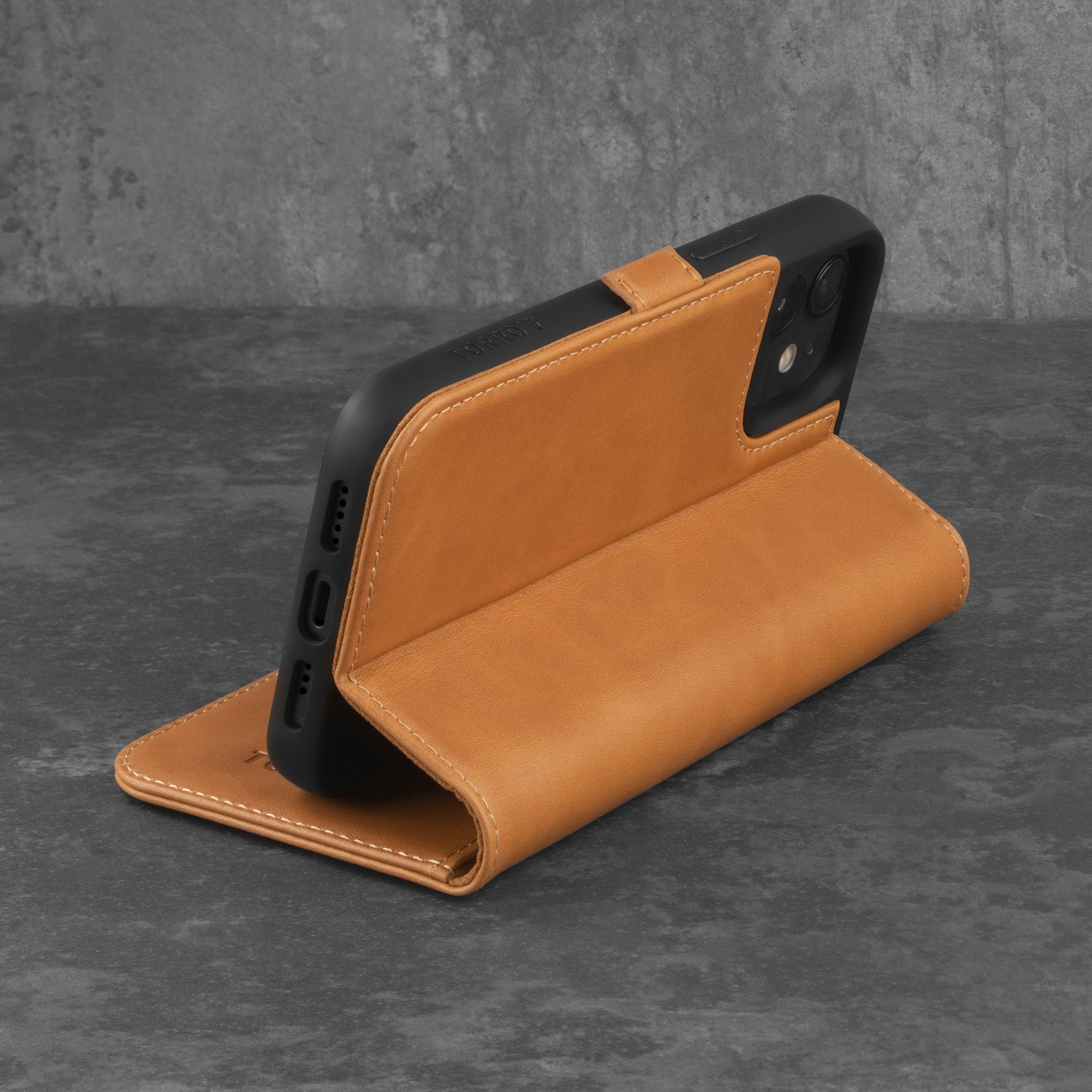 iPhone 12 / 12 Pro Leather Case (with stand function) | TORRO